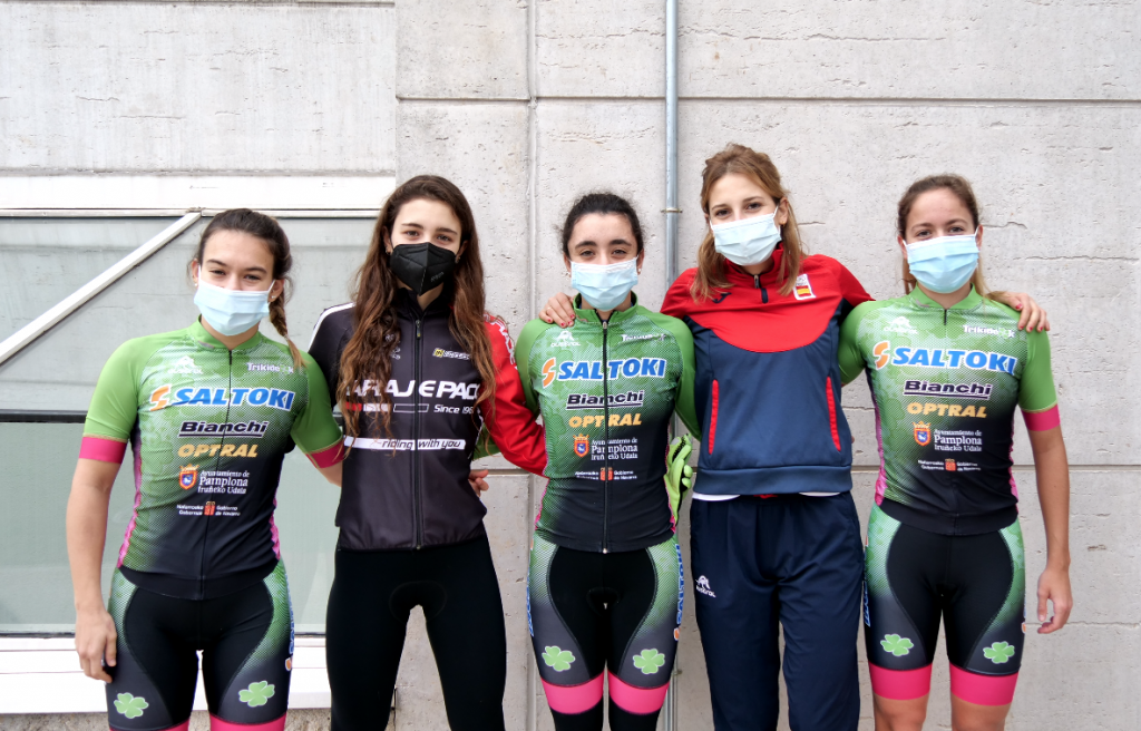 VIDEO: El Team blume femenino 2020-2021 | triatlonchannel.com V2